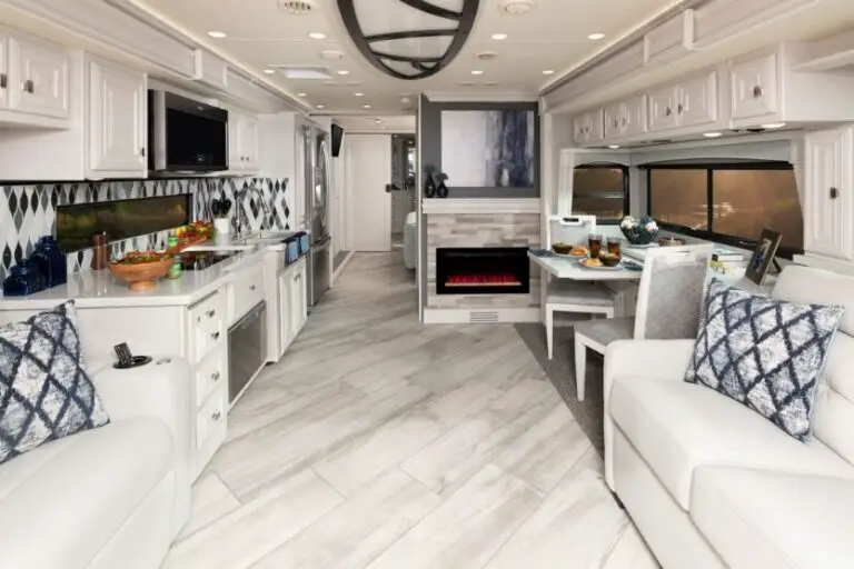 Fleetwood Discovery RV Specs and Review