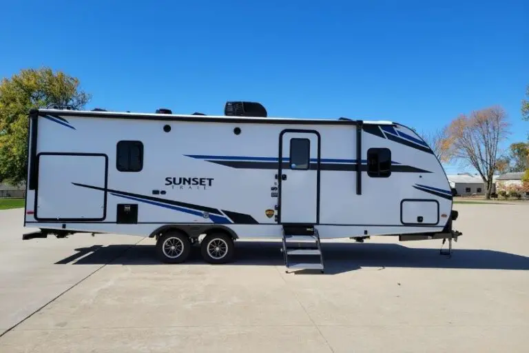 Crossroads Sunset Trail Reserve Specs and Review - rvcrown.com